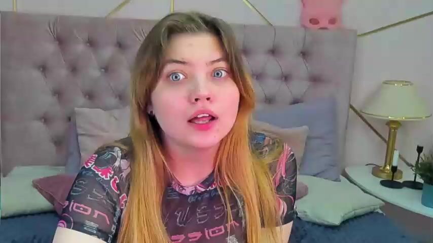 Carollineclark Webcam Video 0706230748